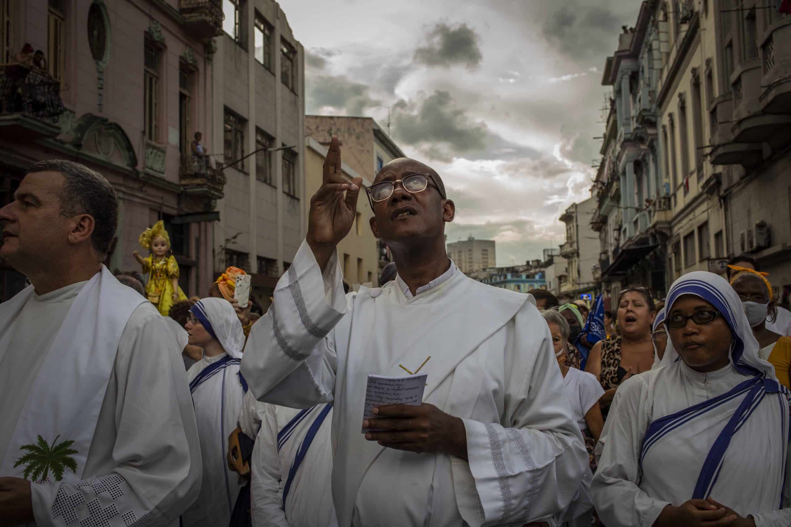 “Virgen Mambisa, que seamos hermanos”: procesión por el día de la ...