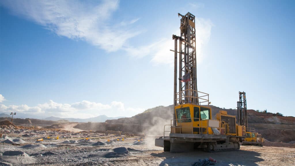 Empresa minera australiana es líder en explotación de cobre, oro y ...
