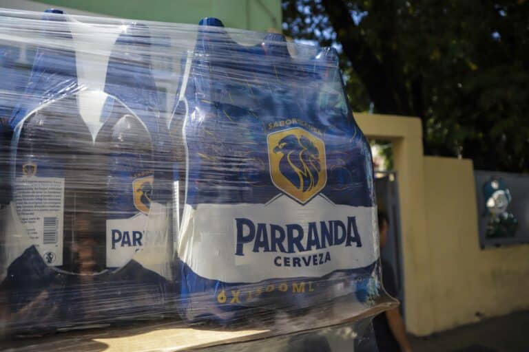 Cerveza Parranda dispensada: inauguran nueva línea para su ...