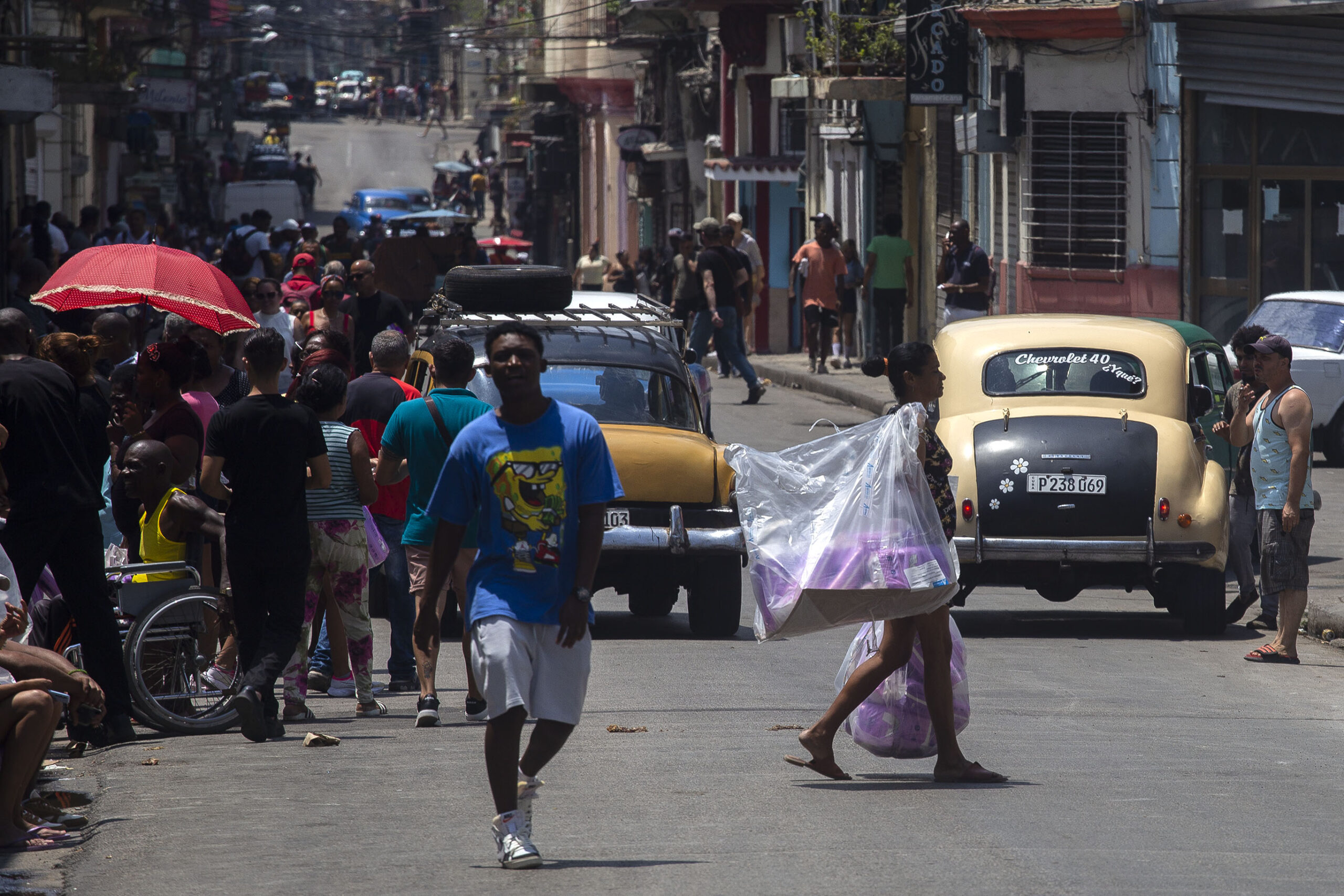 Culeros desechables en las tiendas de Cuba: la lucha diaria de las ...