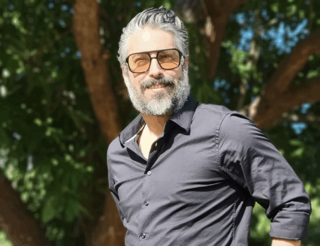 Actor cubano Ray Cruz sobre estado de Carlos III | Cuba Noticias 360